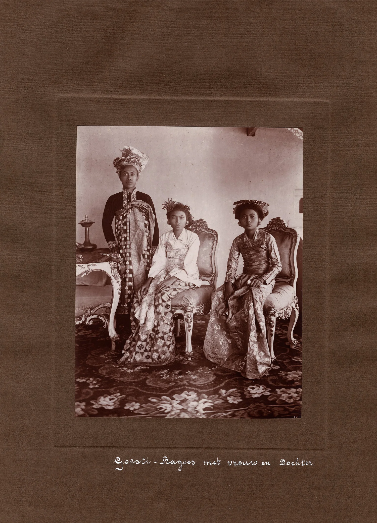 Resource Spotlight | “A History of Photography in Indonesia: From the ...