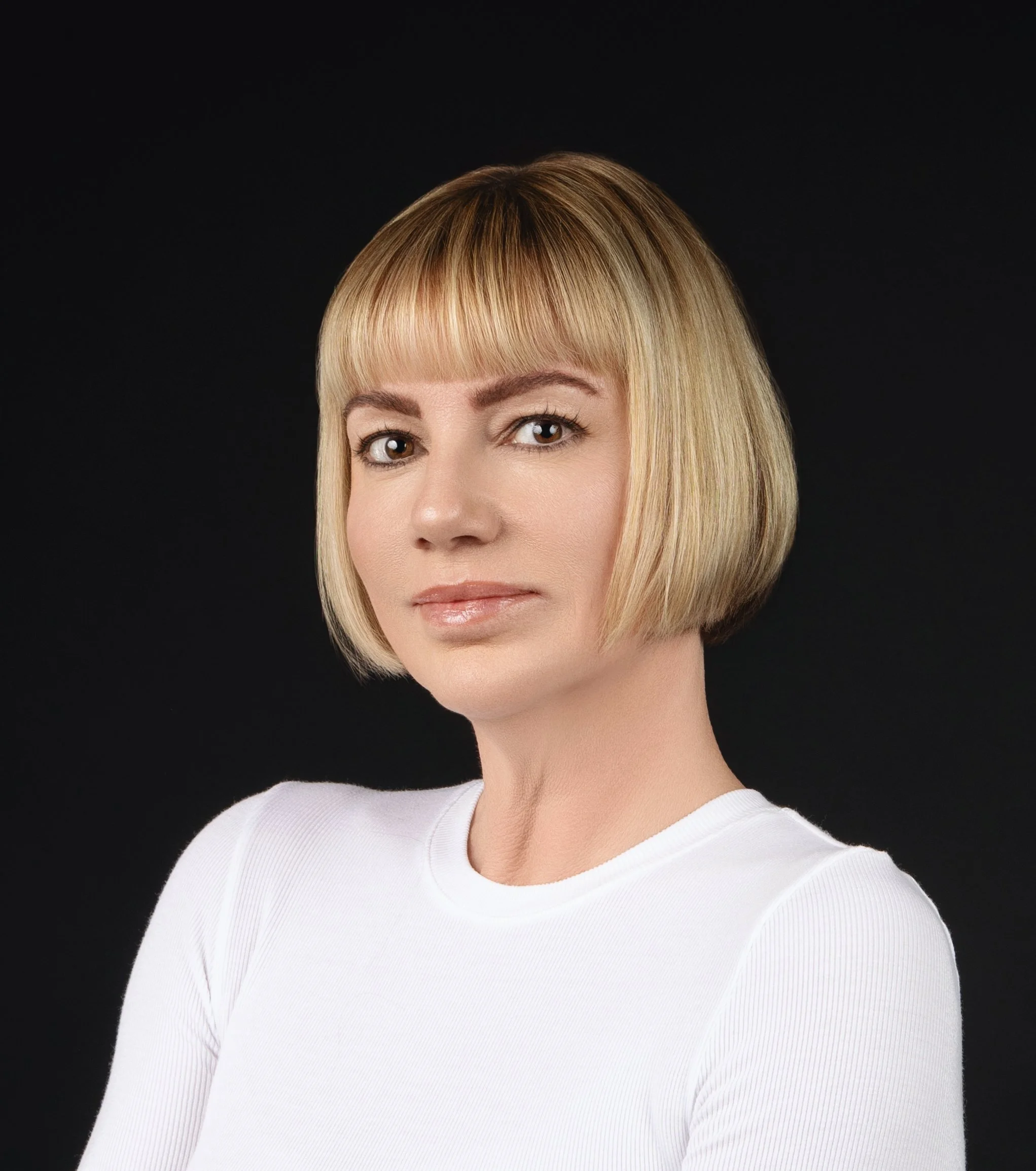 The Team — JENNIFER ROSS BUSINESS AFFAIRS