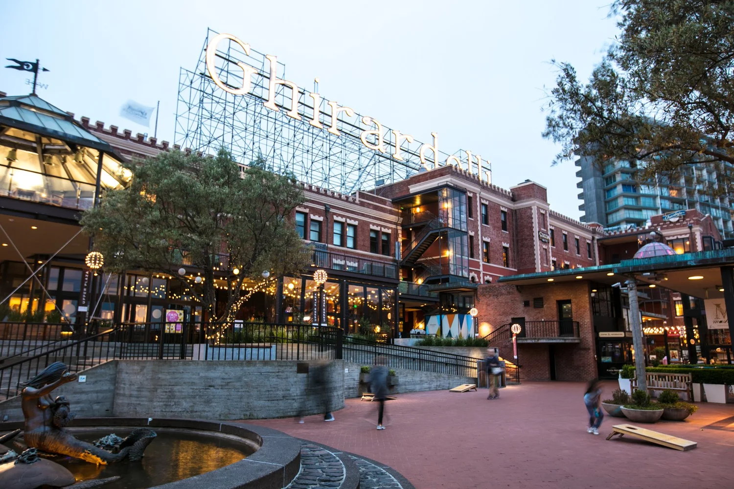NEWS — Ghirardelli Square