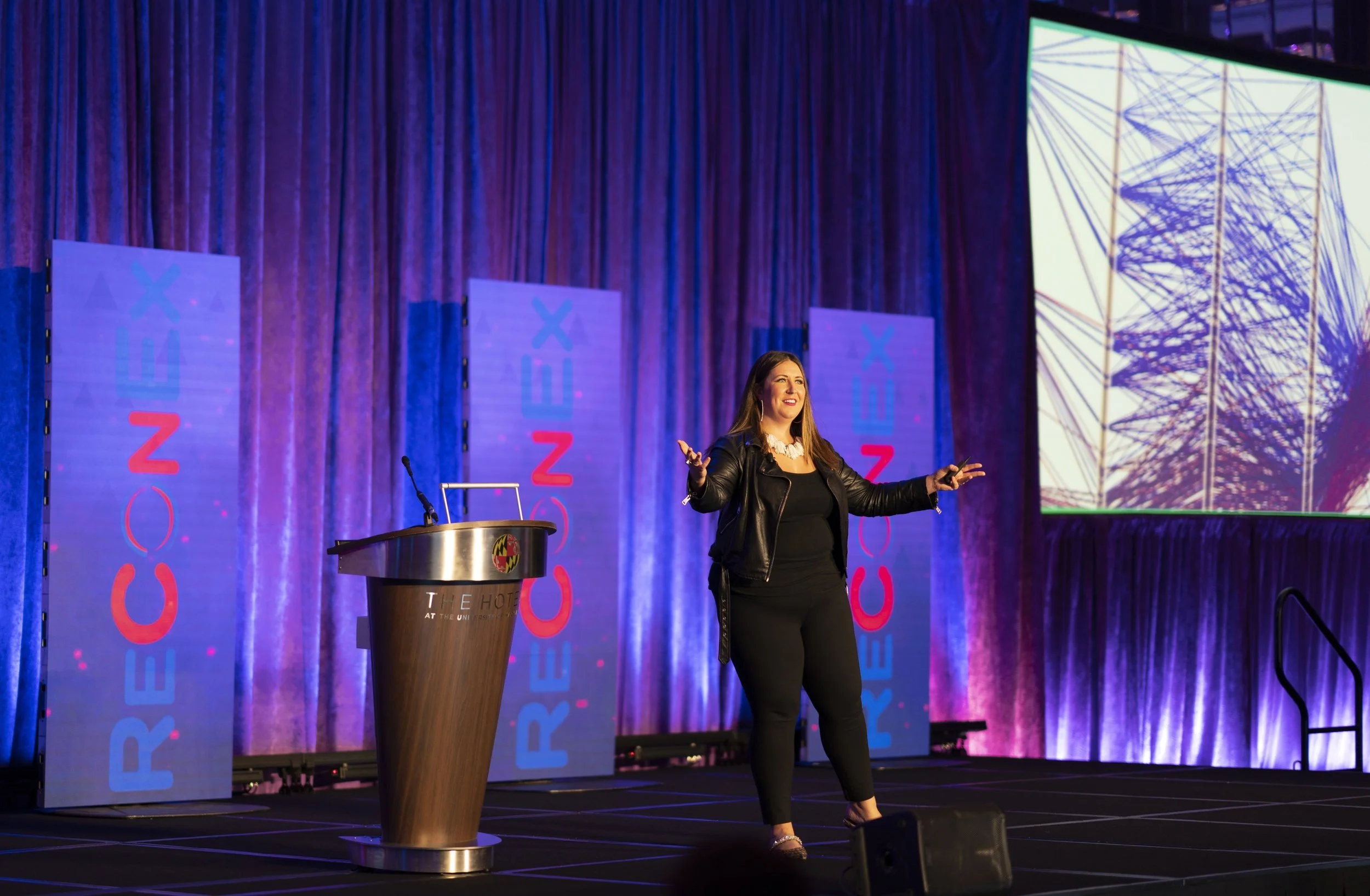 About — Rachel Sheerin | Motivational Keynote Speaker and Event Emcee