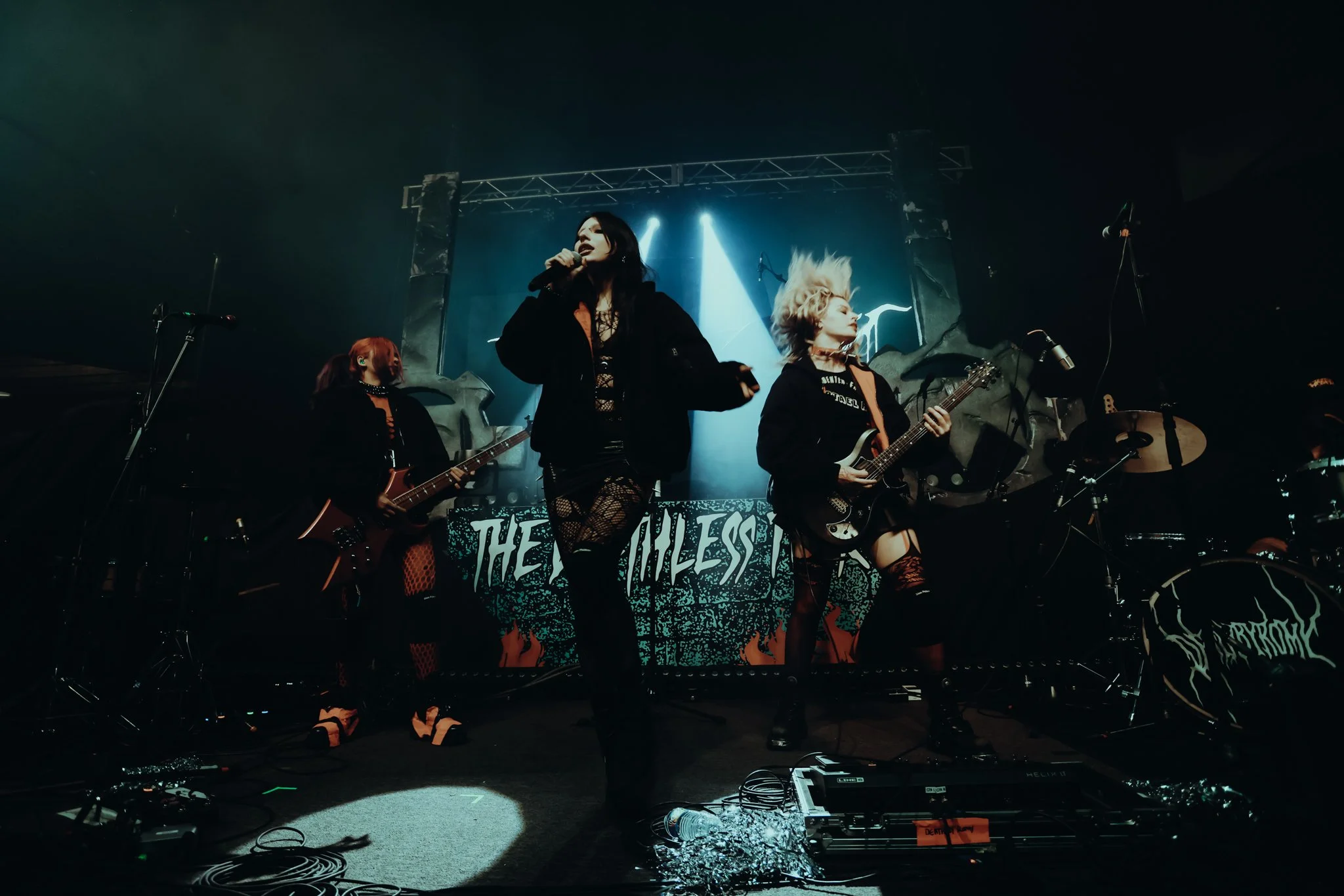 The Deathless Tour Featuring Set It Off, Crown The Empire, Caskets ...