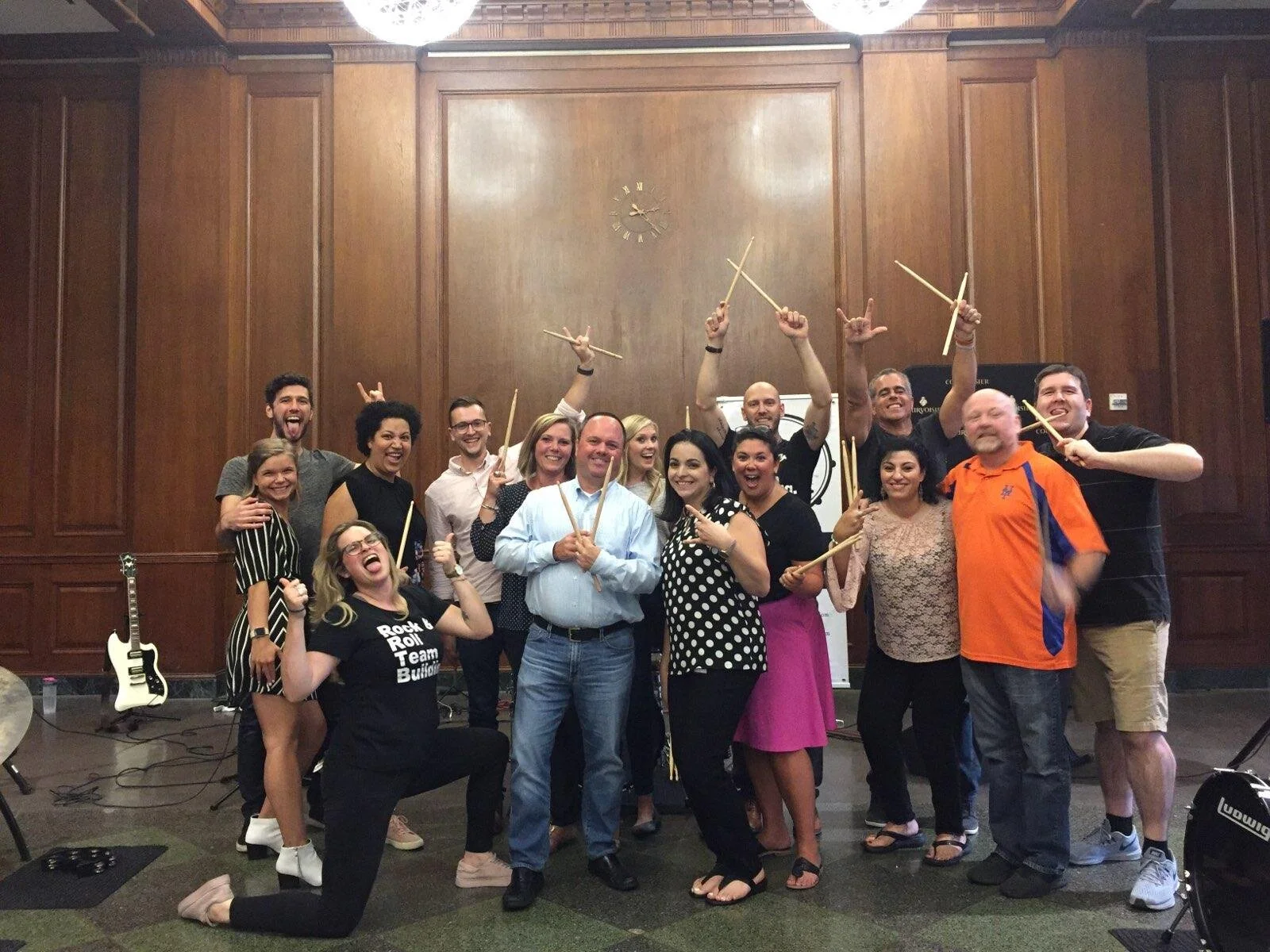 DRUM TEAM COLLECTIVE: Rock And Roll Team Building®