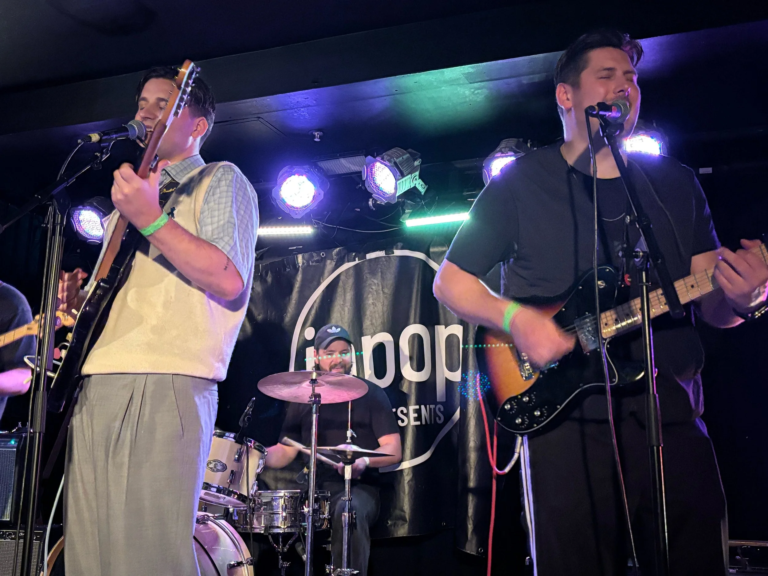 "No Quick Getaway" - French Exit, live at O2 Academy Islington, London ...