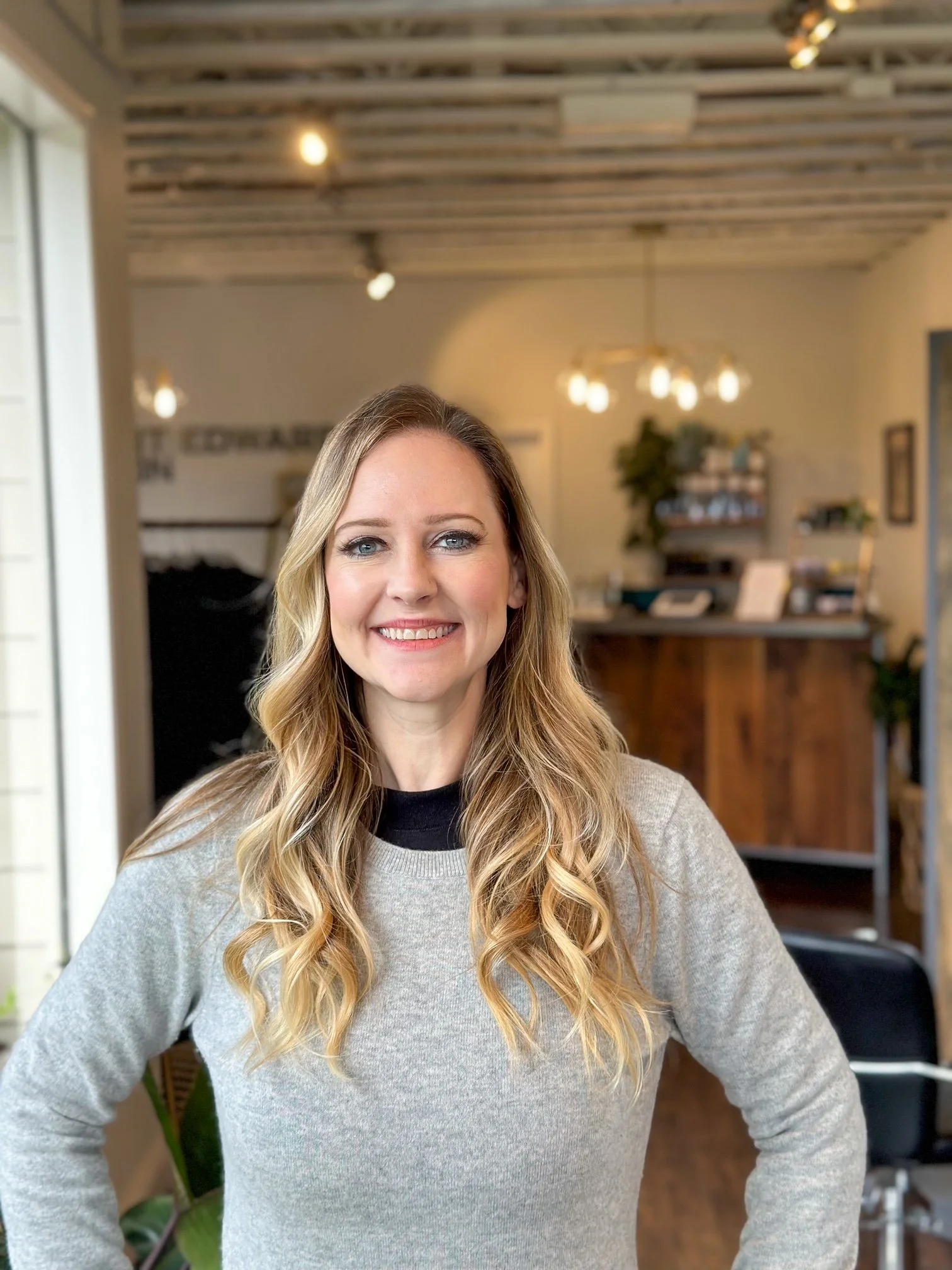 TEAM — TRENT EDWARD SALON