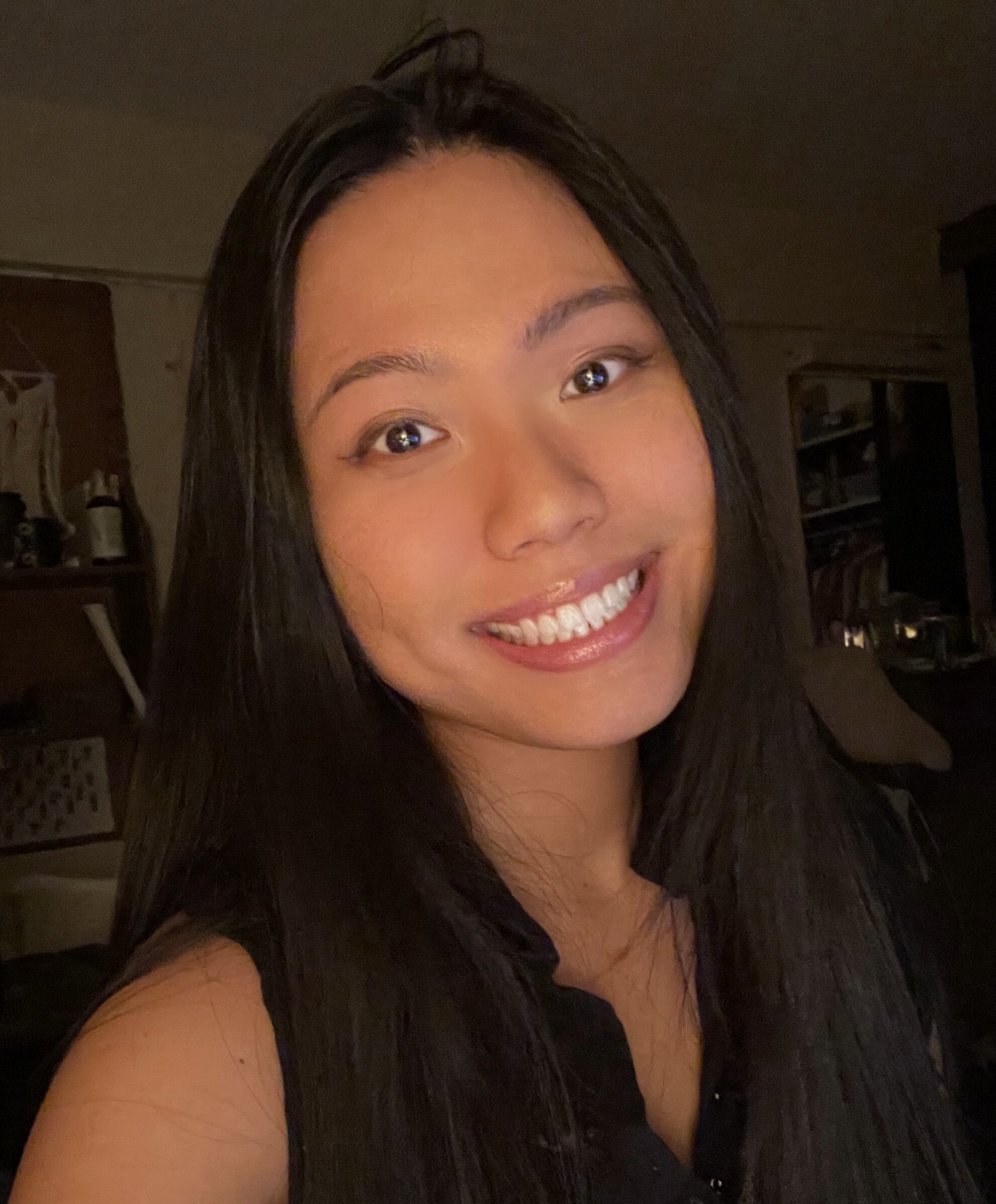 Lily Tong's Instagram, Twitter & Facebook on IDCrawl