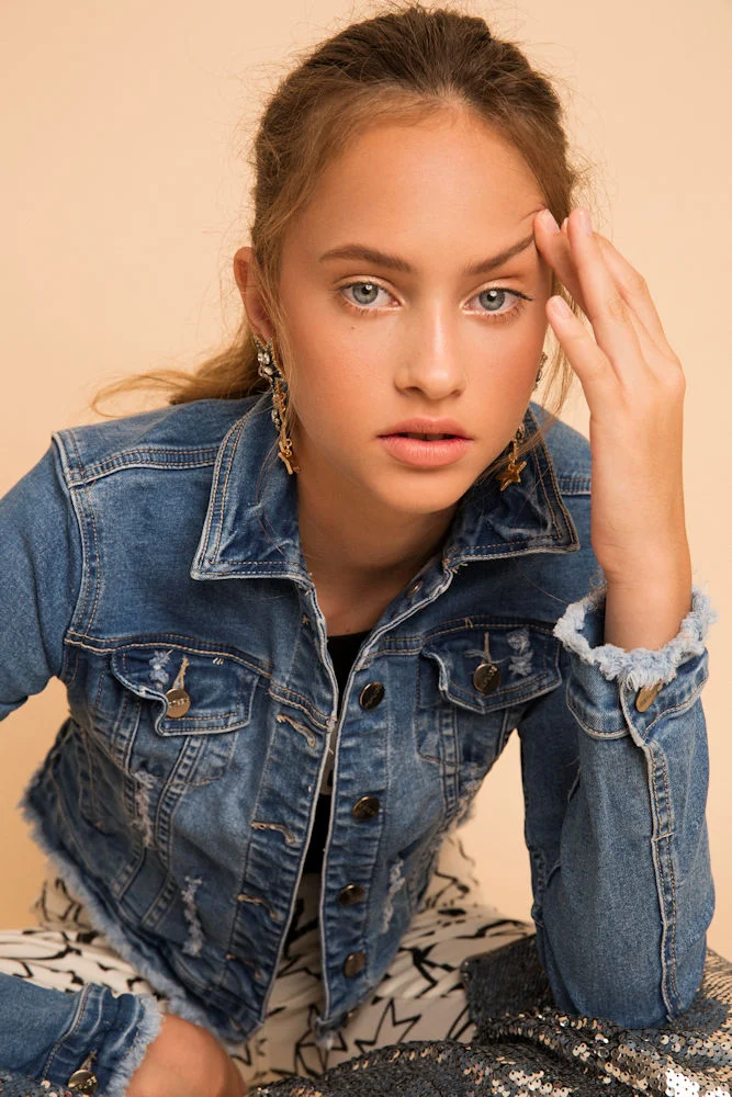 Summer Hicks — Tamblyn Model Management