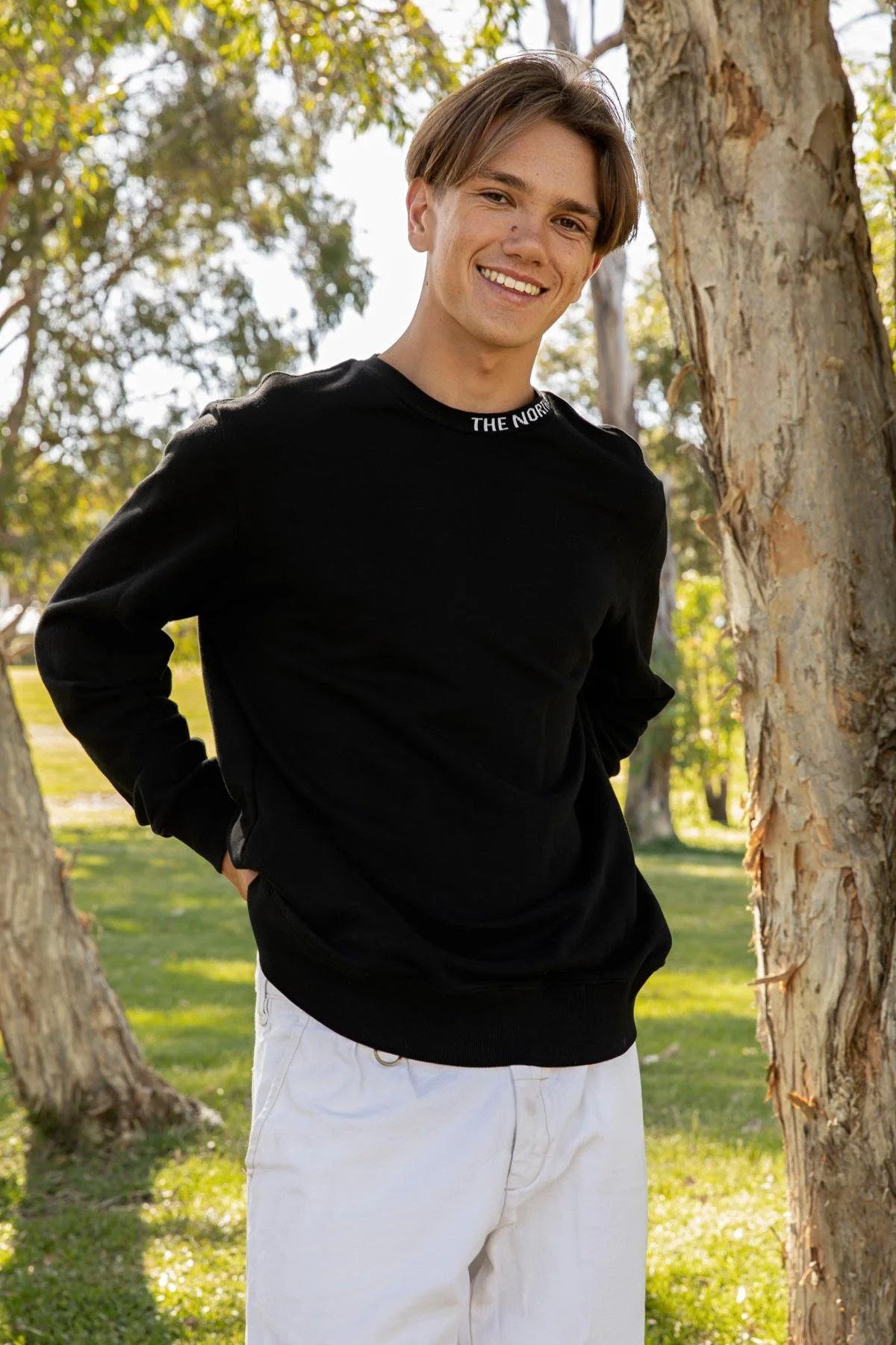 THOMAS HITCHEN — Tamblyn Model Management