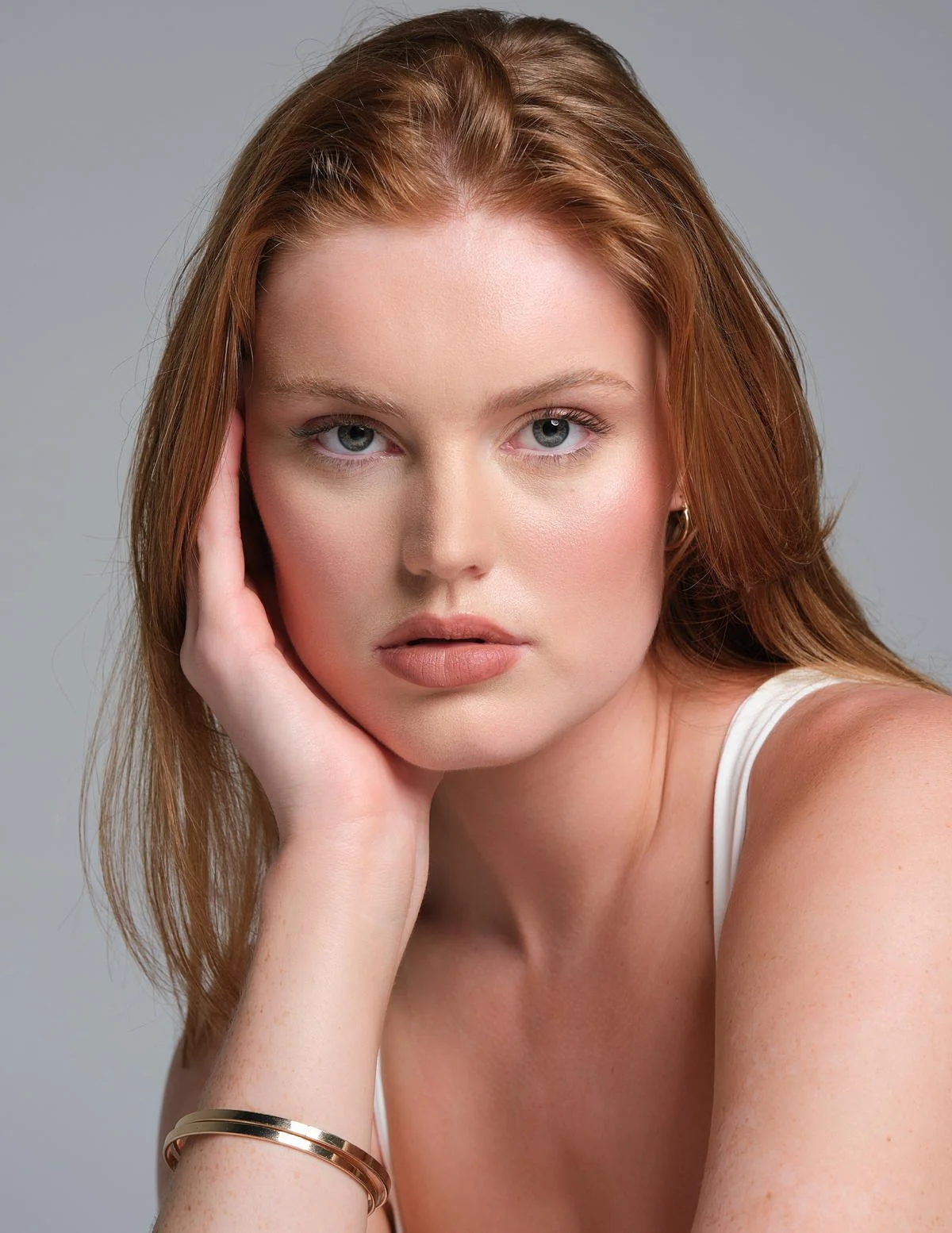 SCARLETT YOUNG — Tamblyn Model Management