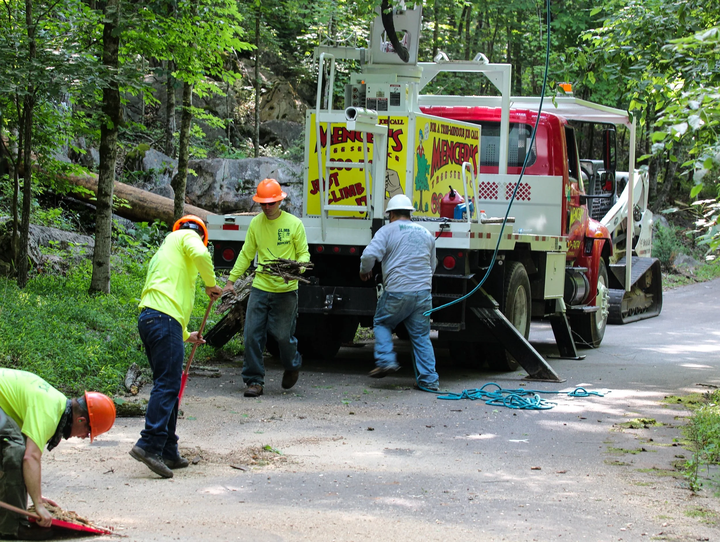 Mencer's Tree Service