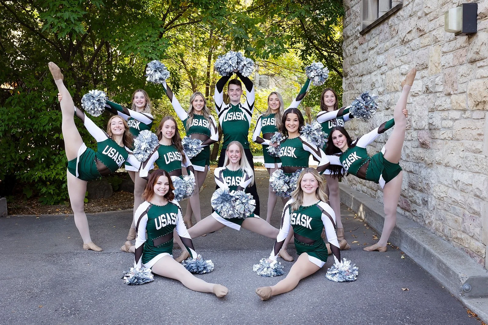 2023/2024 Pom — University of Saskatchewan Dance Team