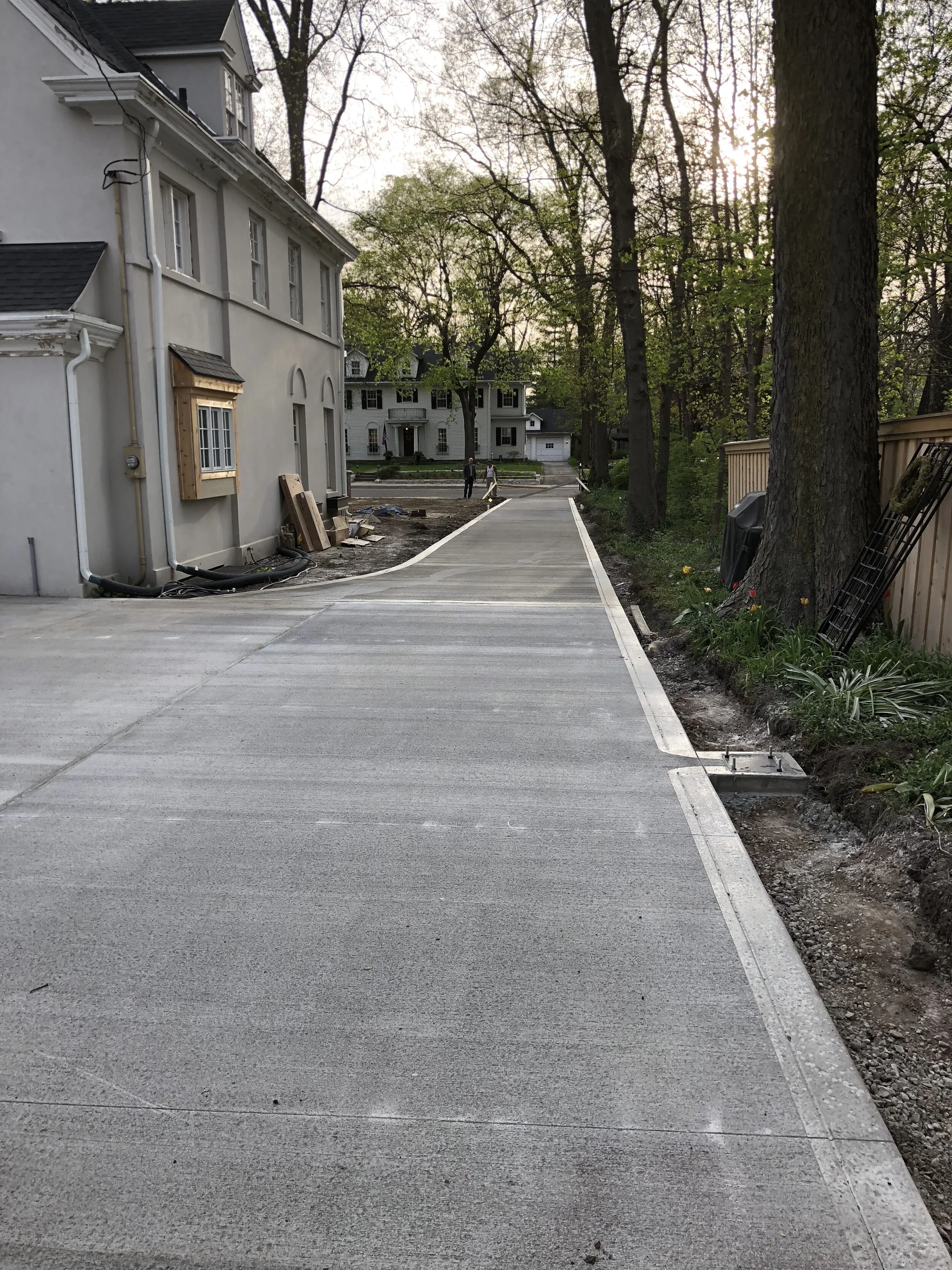 Driveways — Presley's Concrete Inc.