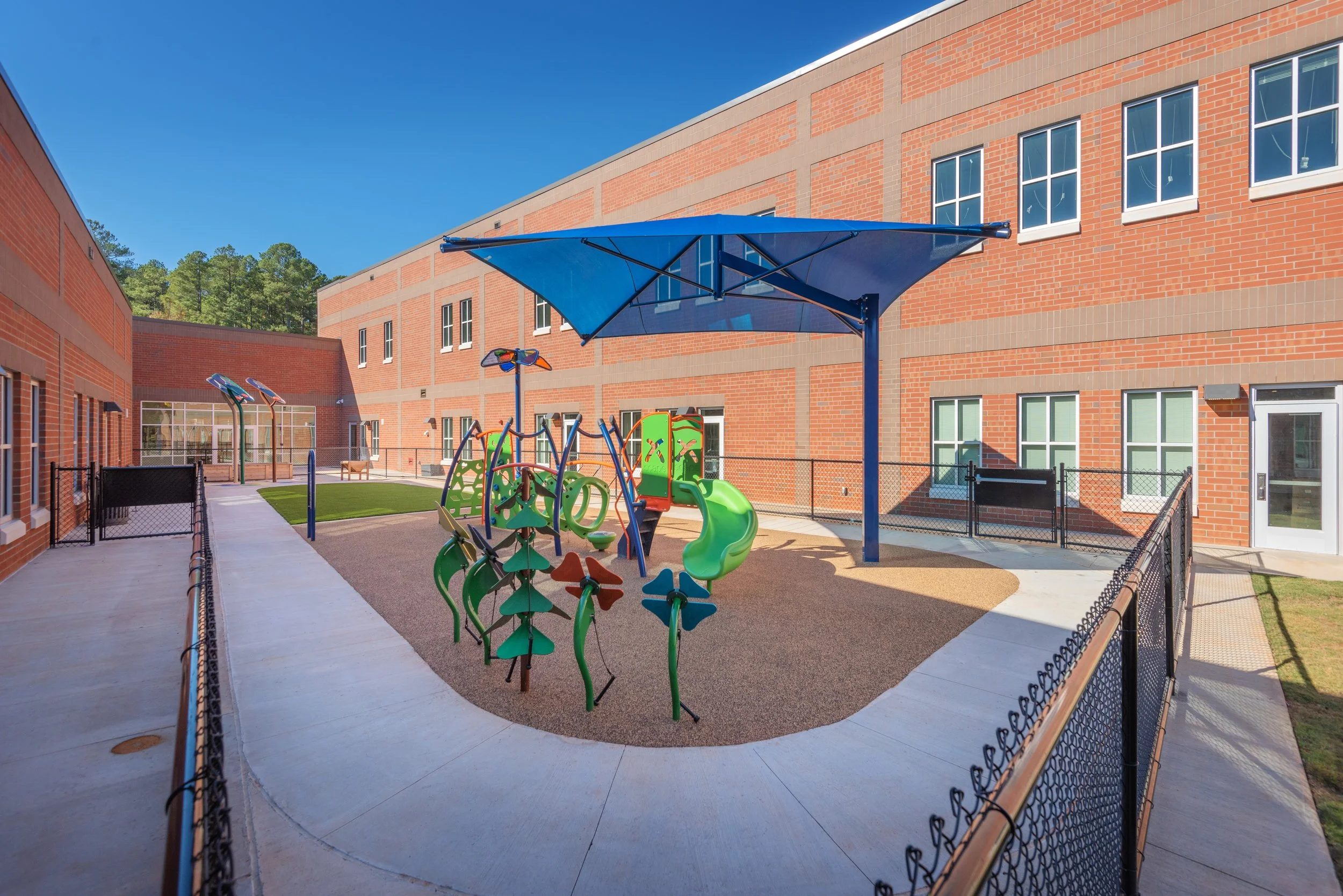 Barton Pond Elementary School — D.A. Everett