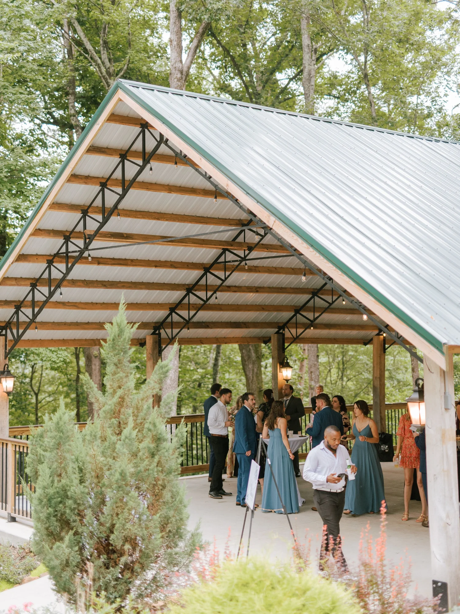 Gardens in the Gorge — Luxurious covered outdoor wedding and event ...
