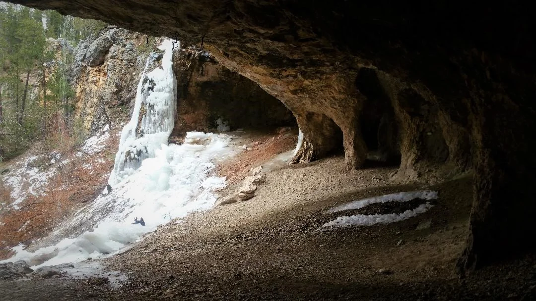 Community Caves — Black Hills Hiking, Biking, and More
