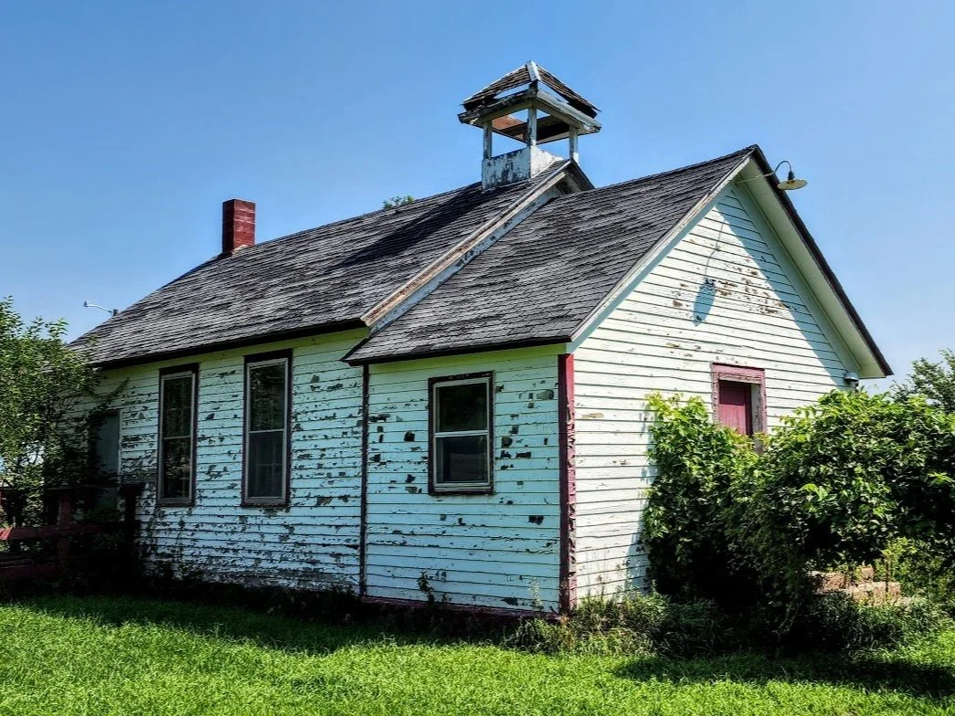 Old Schoolhouses Outside The Black Hills — Black Hills Hiking, Biking ...