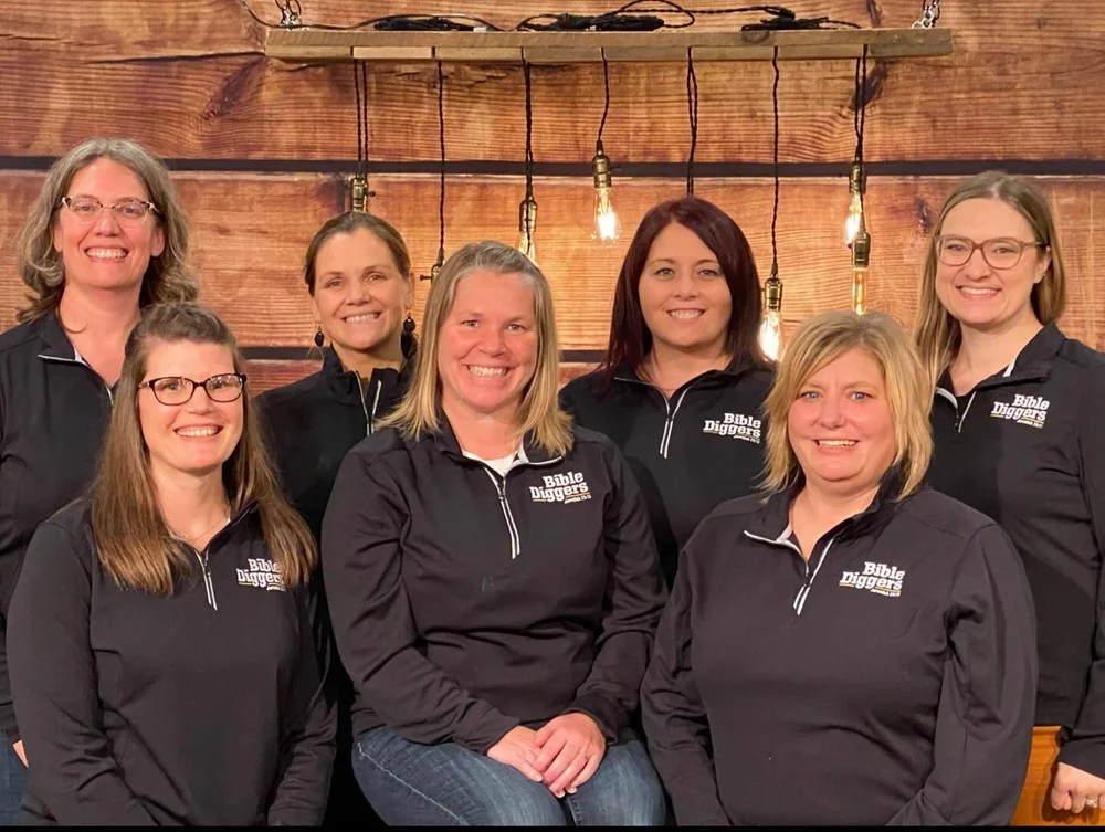 Who We Are — Bible Diggers