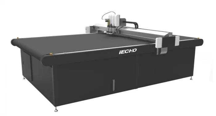 Flatbed cutter ideal for Signage, Printing, Packaging and more ...