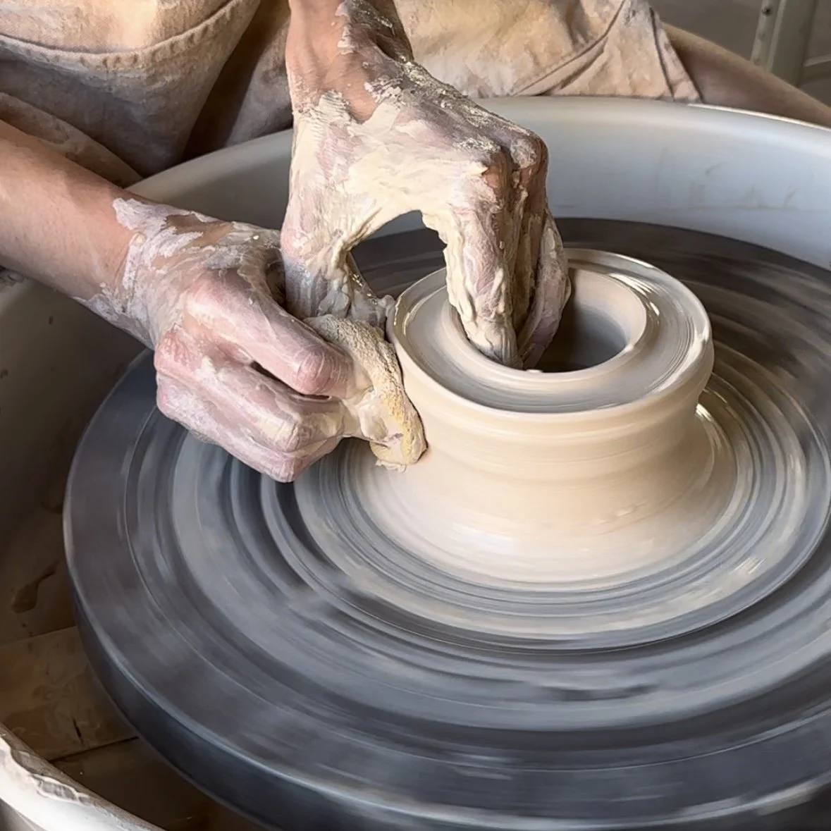 Pottery Classes & Studio Membership in San Francisco | Hickory Clay
