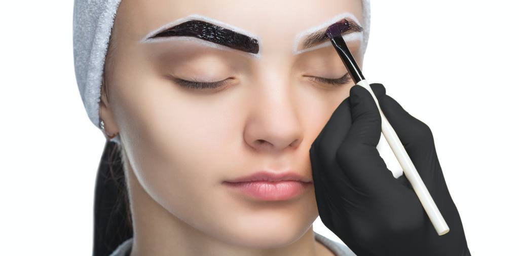 The Ultimate Brow Course — Preen