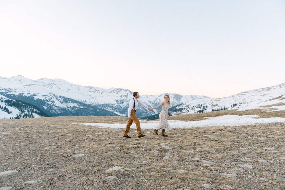 What Does It Mean To Elope? – Definition And The Misconceptions About ...