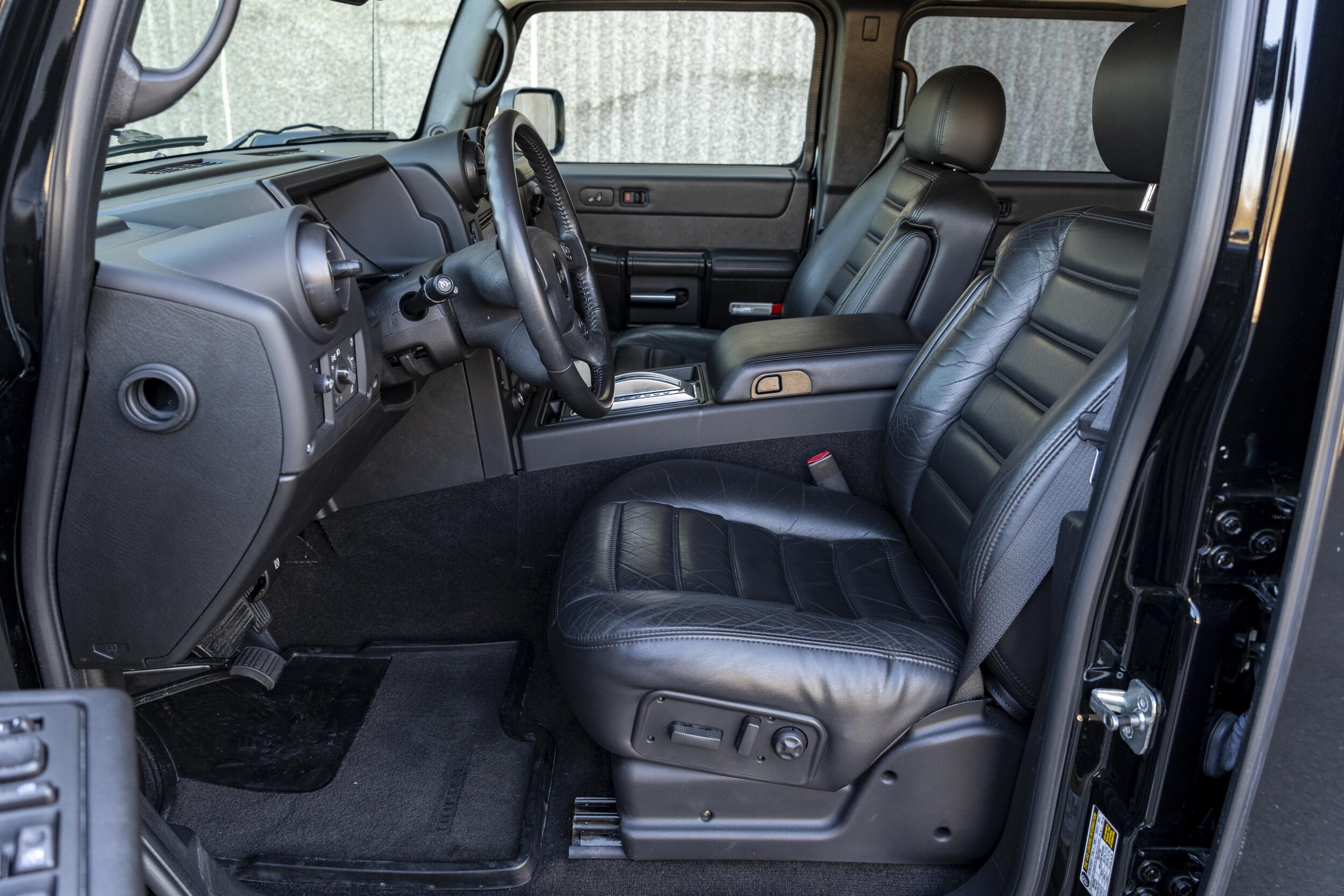 2007 Hummer H2 Interior