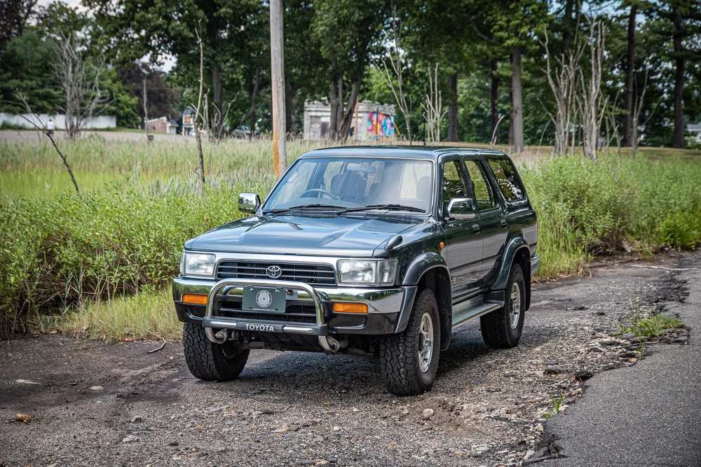Toyota Hilux Surf Off Road