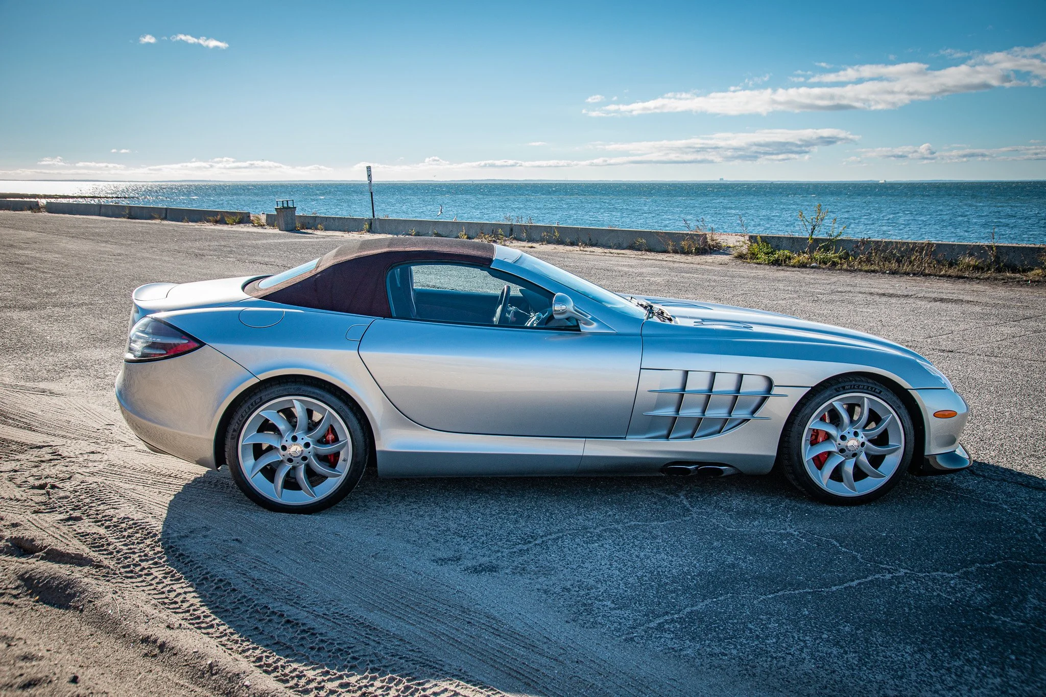 Mercedes Slr 2022 White