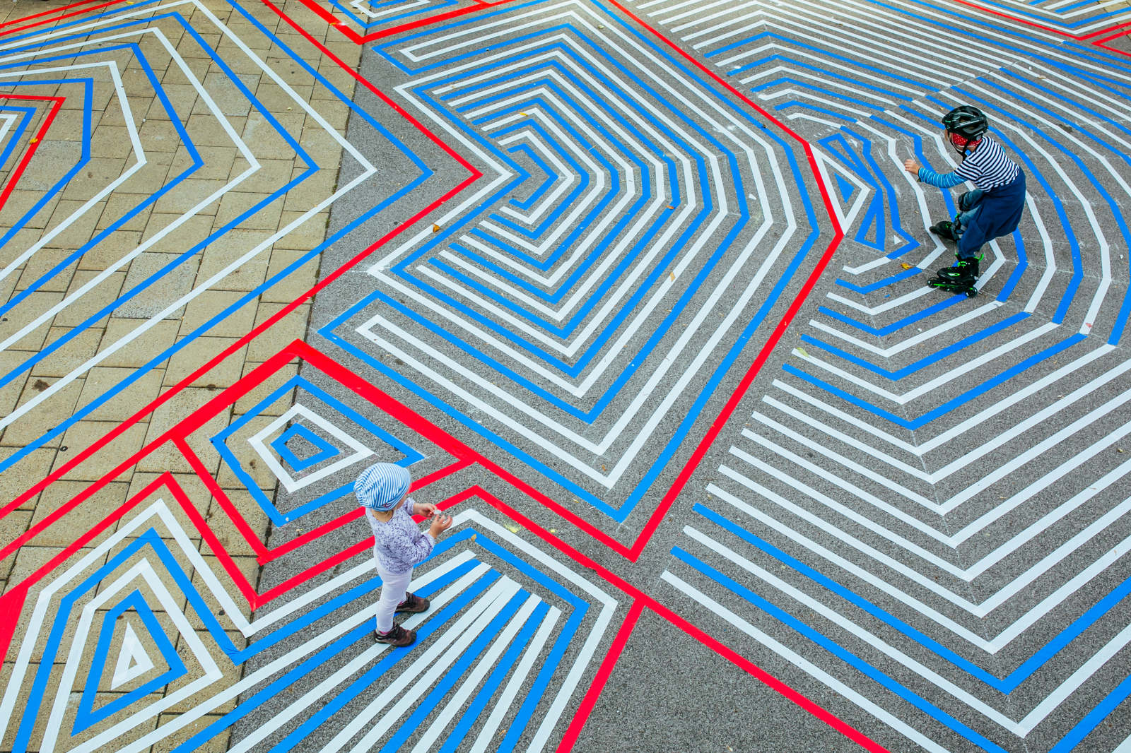 Drawing Public Space — ECÒL