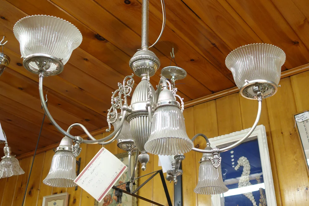 PT Antique Mall — Starkey Antique Lighting