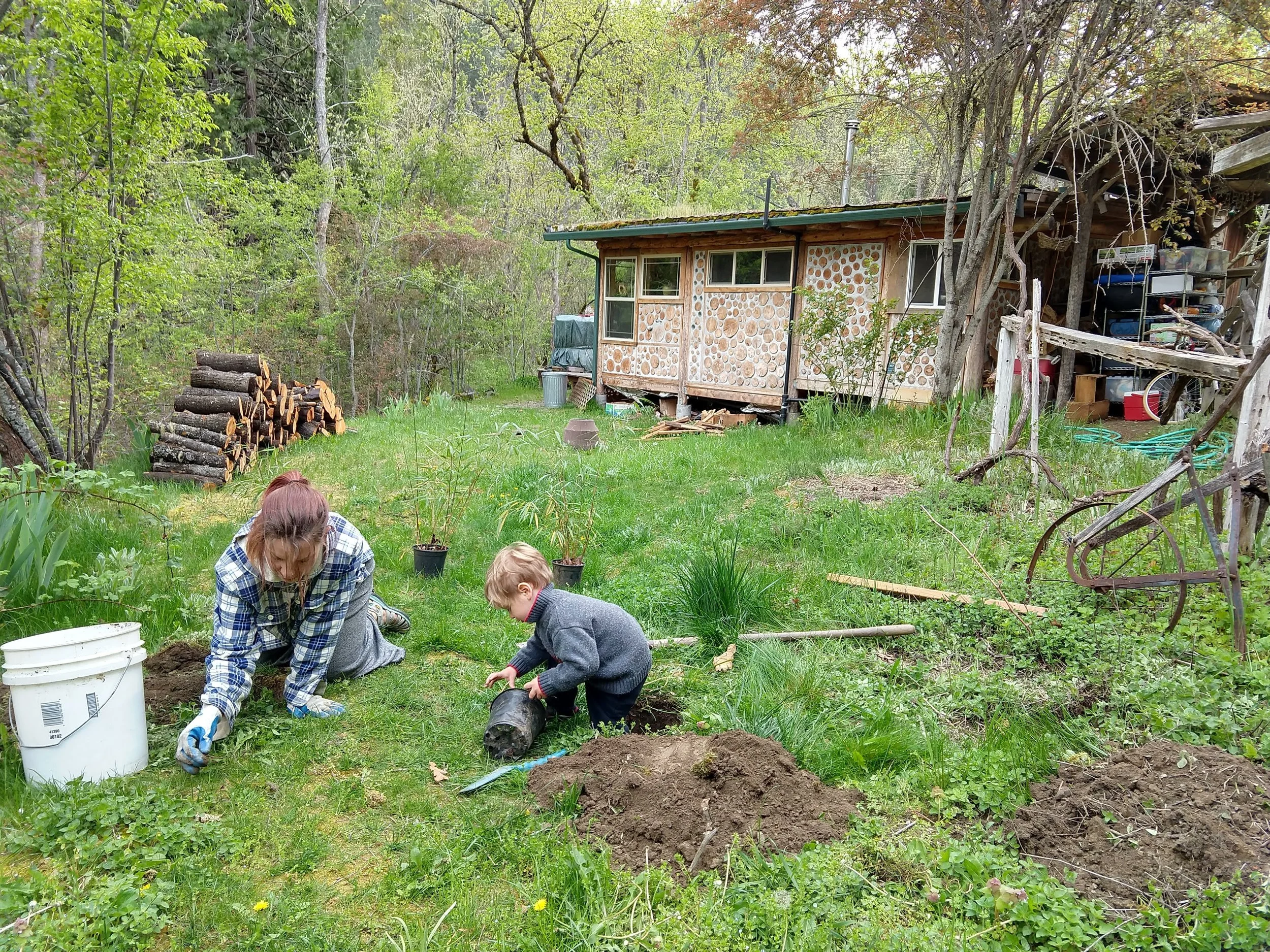 Trillium Oregon - Farmhouse Gallery