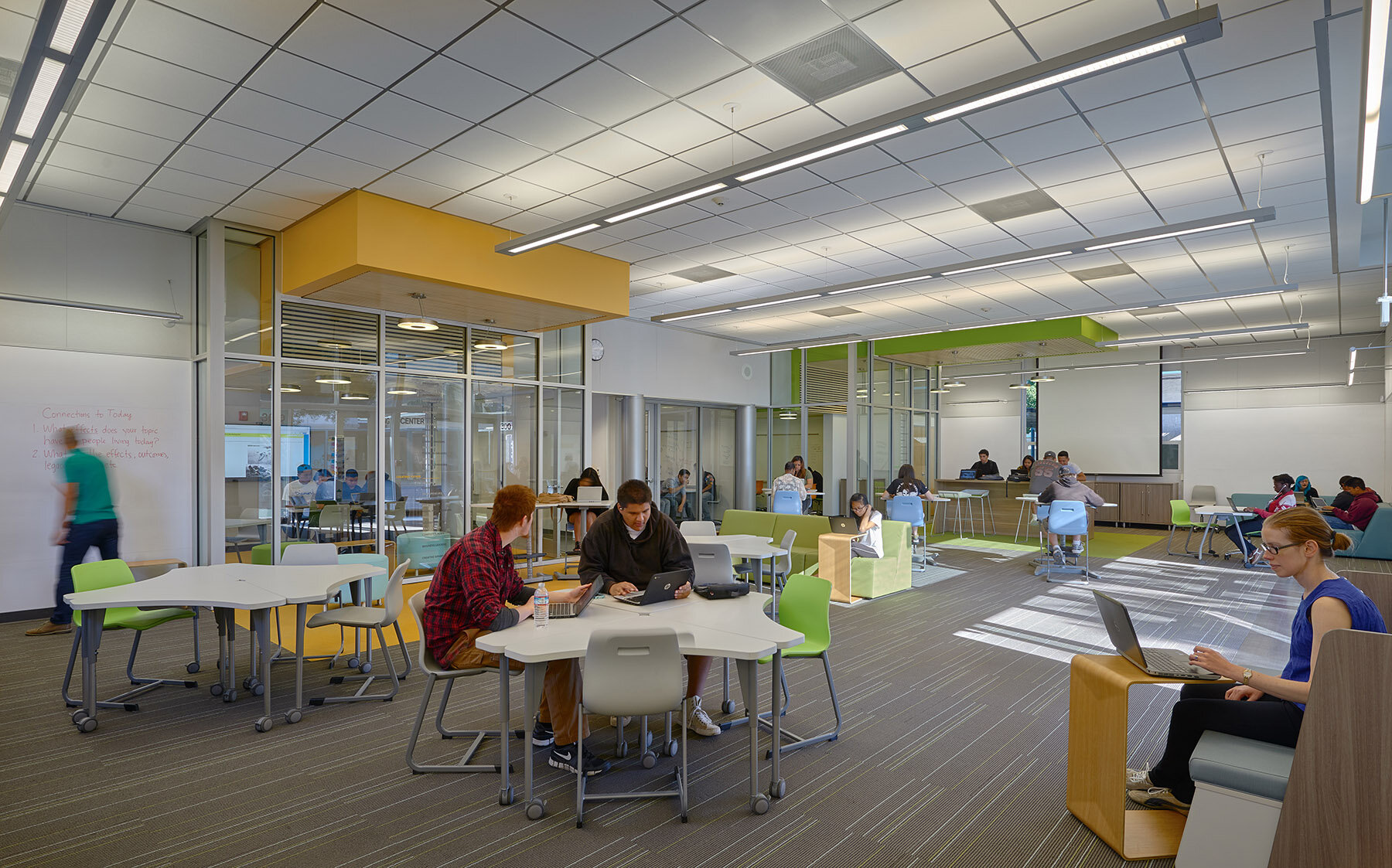 Russell Middle School — Story Build Design