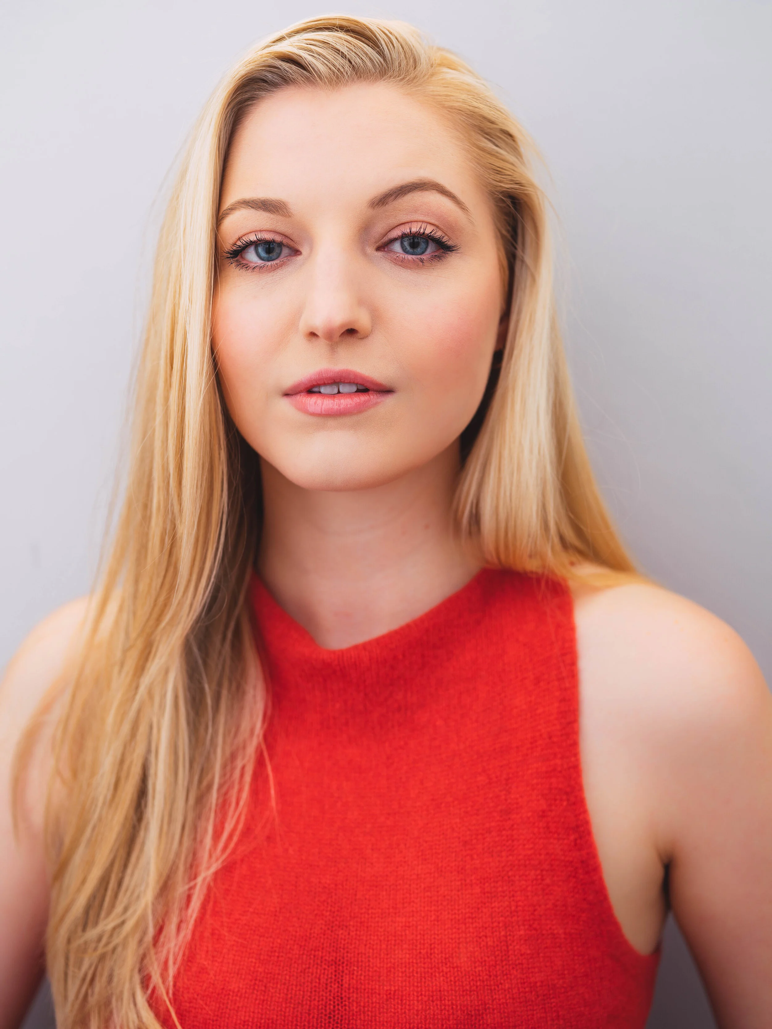 Resume — Helene Henry