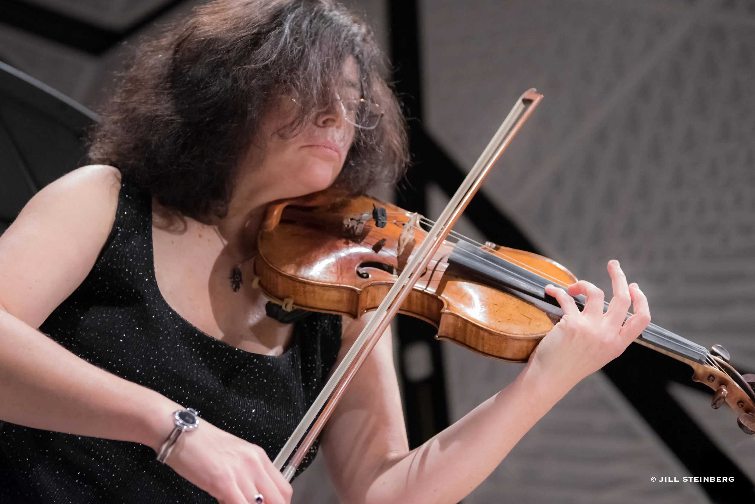 Gallery — Anna Rabinova, violinist