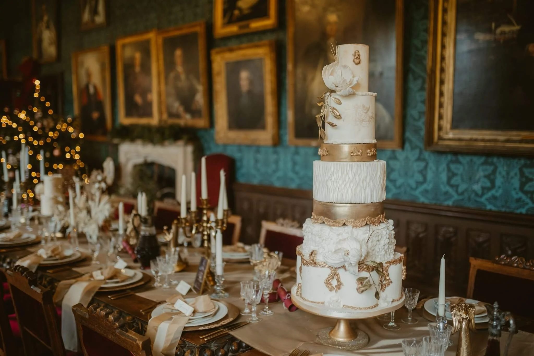 Inspiration for a White and Gold Winter Wedding — Mirabelle Makery