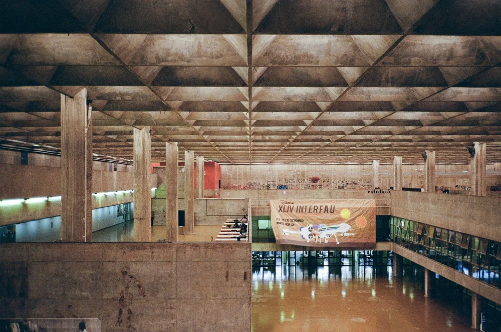 FAU USP - Vilanova Artigas — CM
