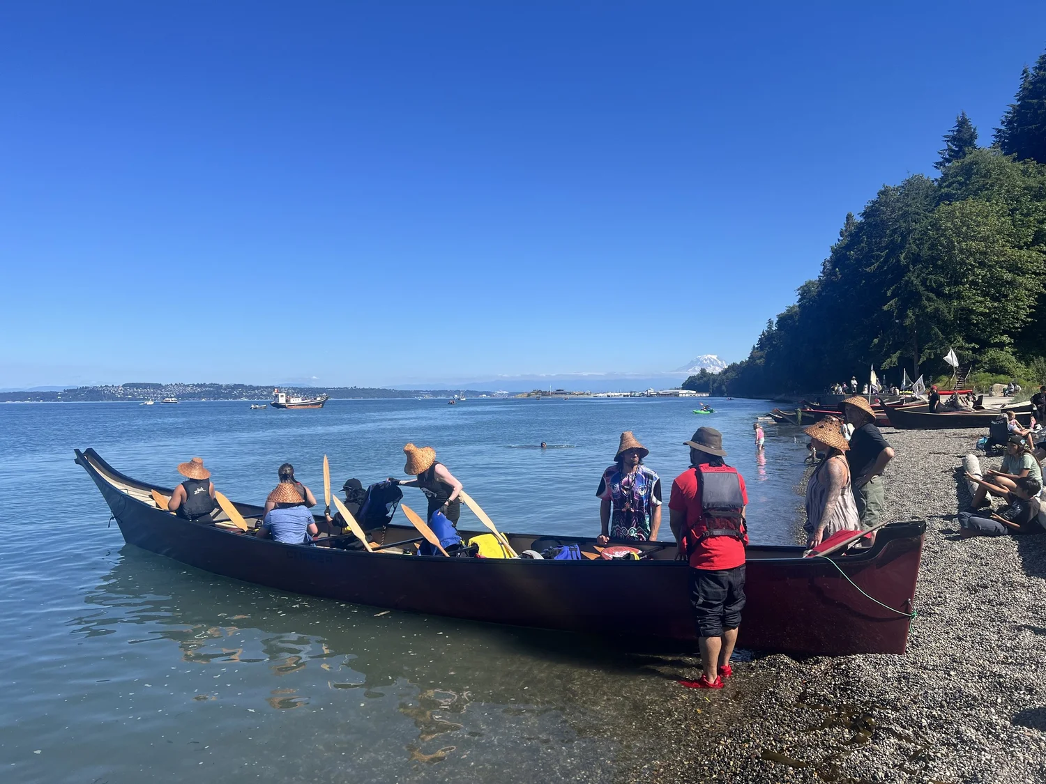Canoe Journey — Duwamish Tribe