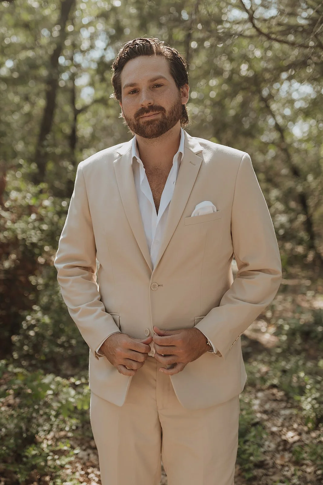 Casual Chic June wedding at Shiraz Garden | Karsyn and Tyler’s white ...