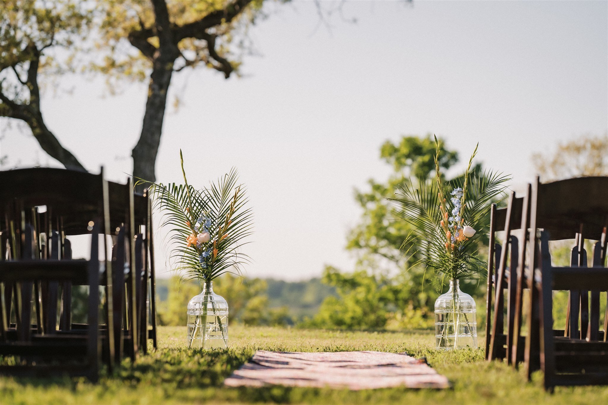 Garden Wedding full of Spring Colors and Pastel Blooms - Spring Hill ...