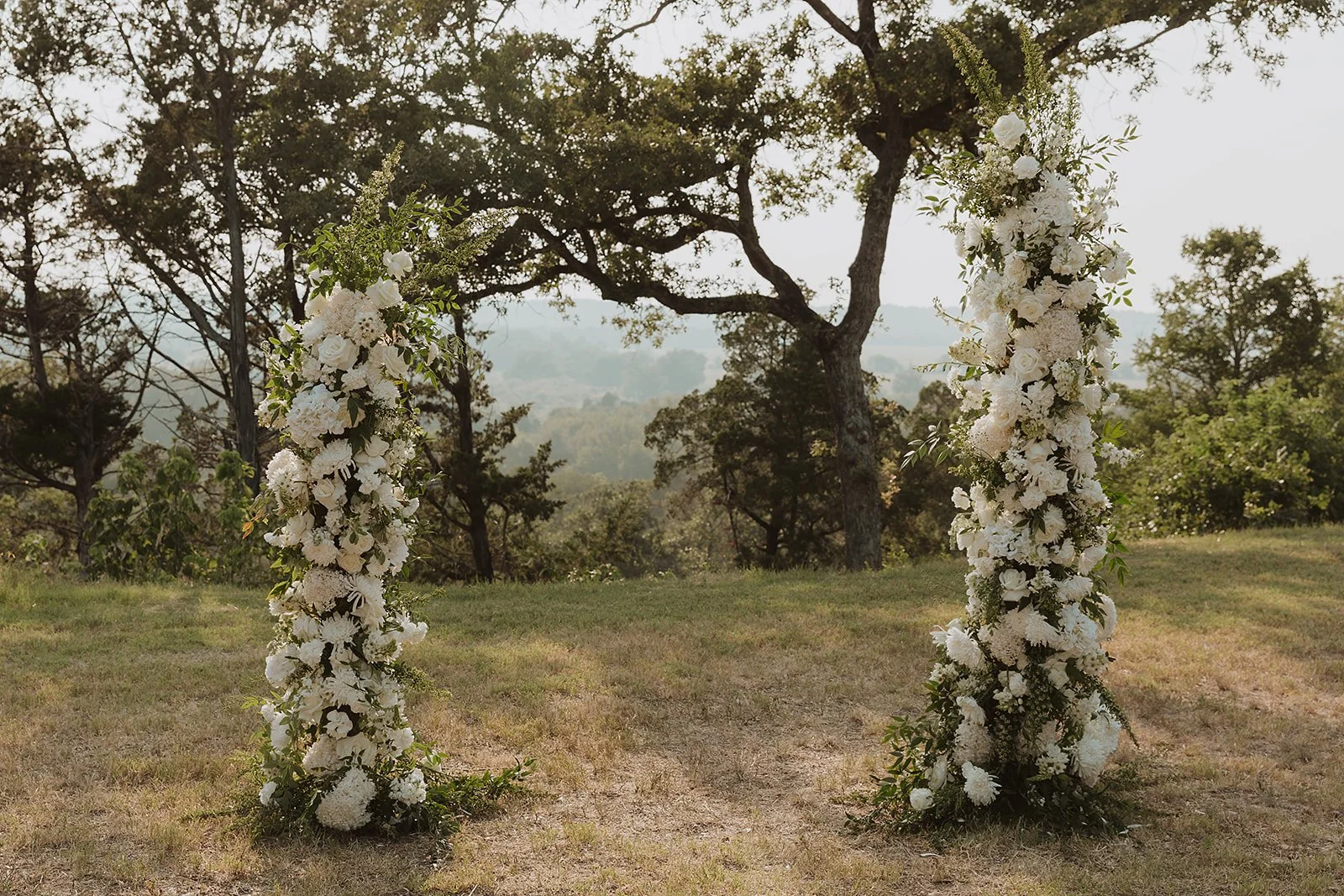 Casual Chic June wedding at Shiraz Garden | Karsyn and Tyler’s white ...