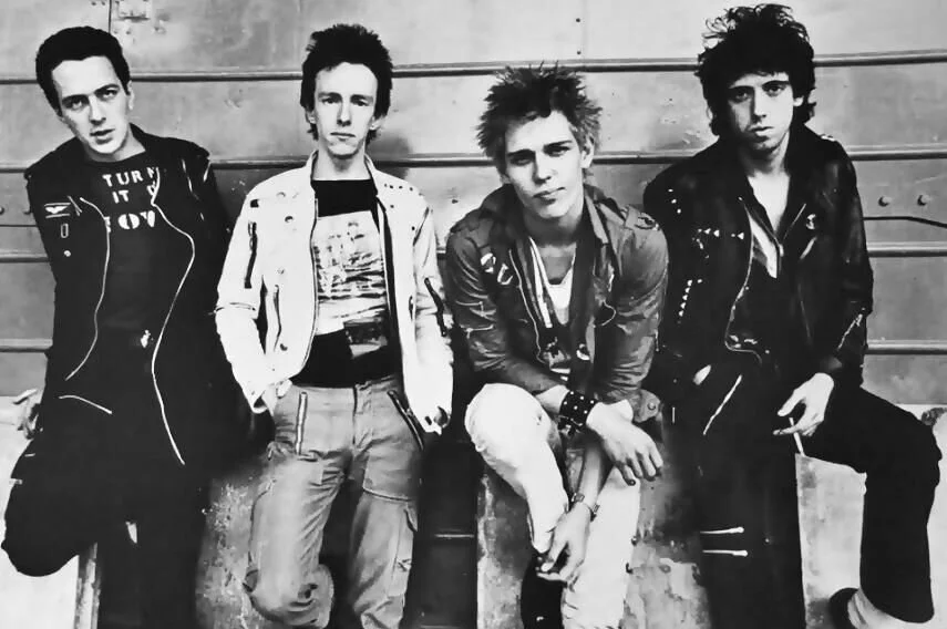 The Clash Live 1977