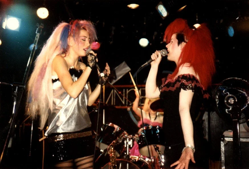 On this day 10/12/1986 Fuzzbox — Cardiff Live