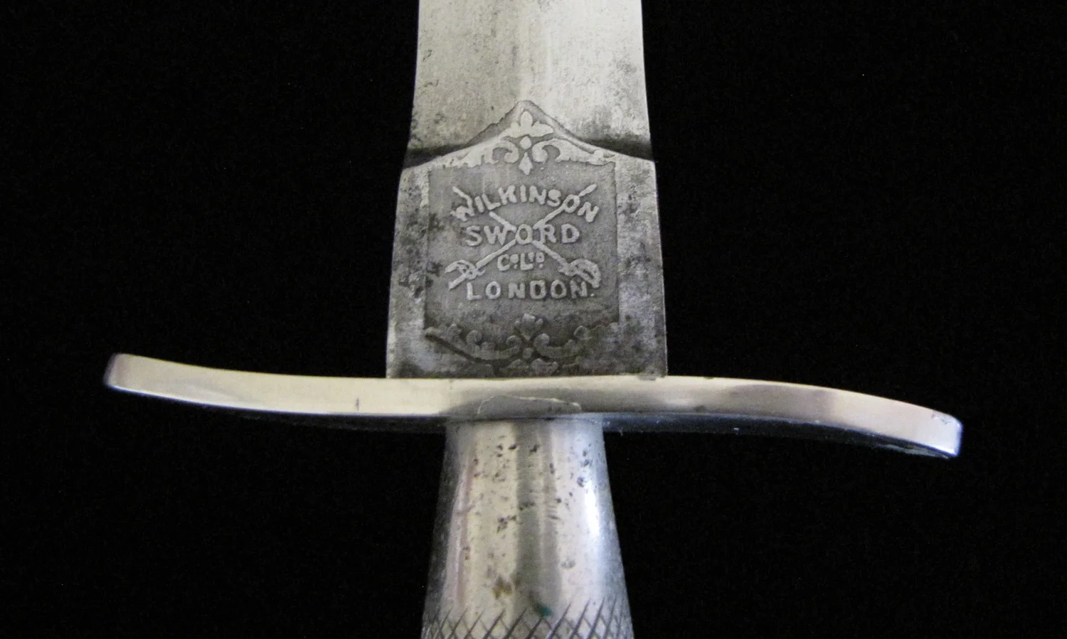 The 3 Inch Crossguard First Pattern F-S — The Fairbairn Sykes Fighting ...