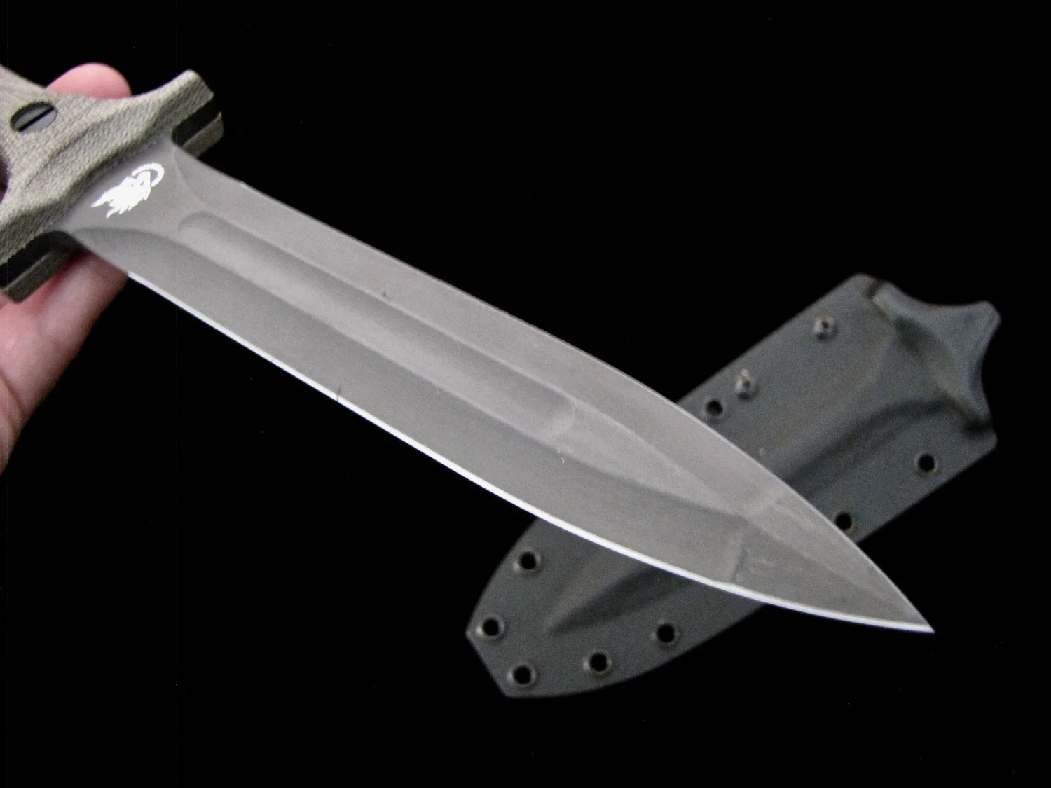 The F-S Knife Reimagined — The Fairbairn Sykes Fighting Knife