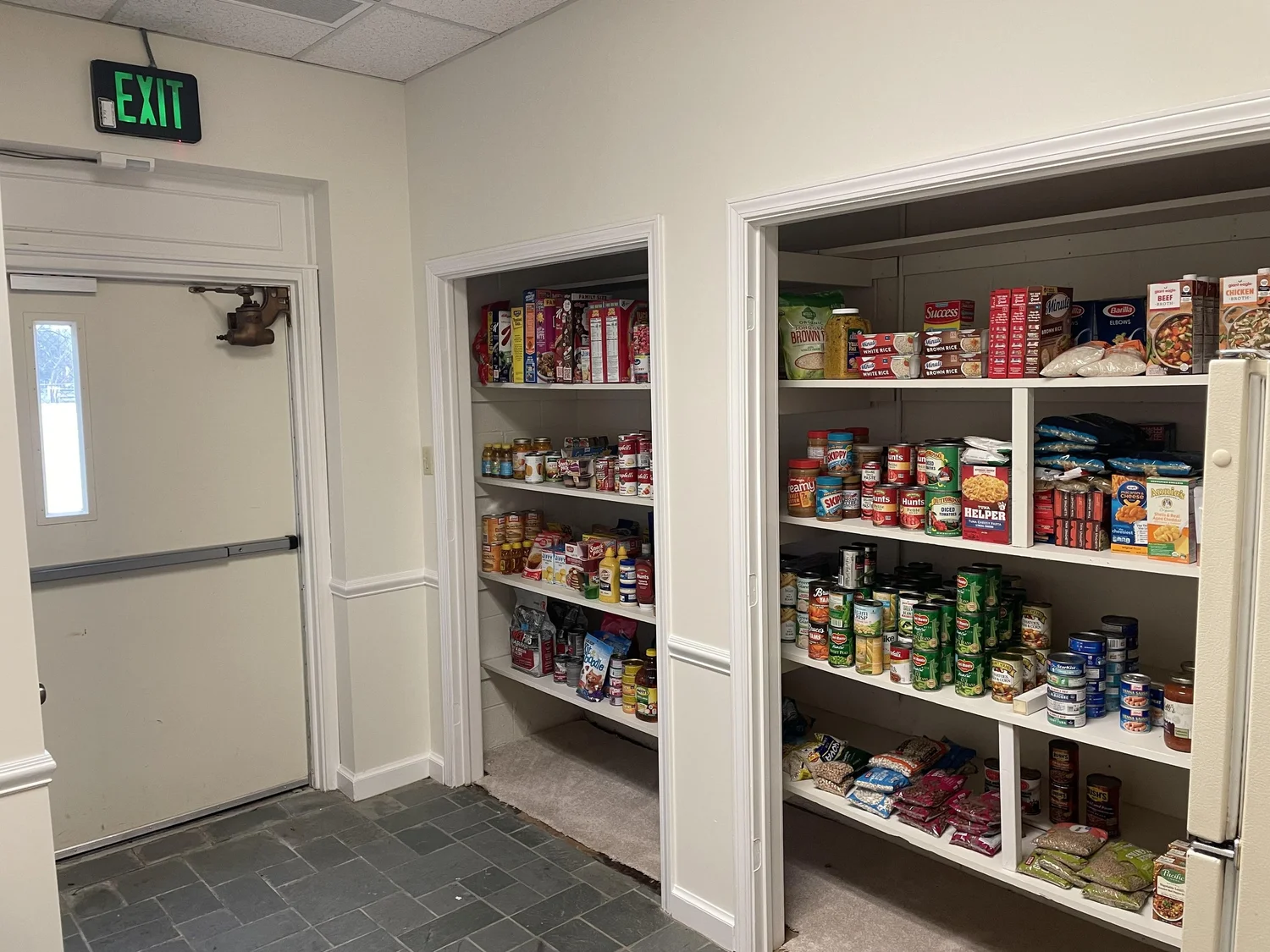 Community Cupboard — St. Barnabas