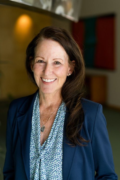 Carla Sledge — Hutchinson Black and Cook