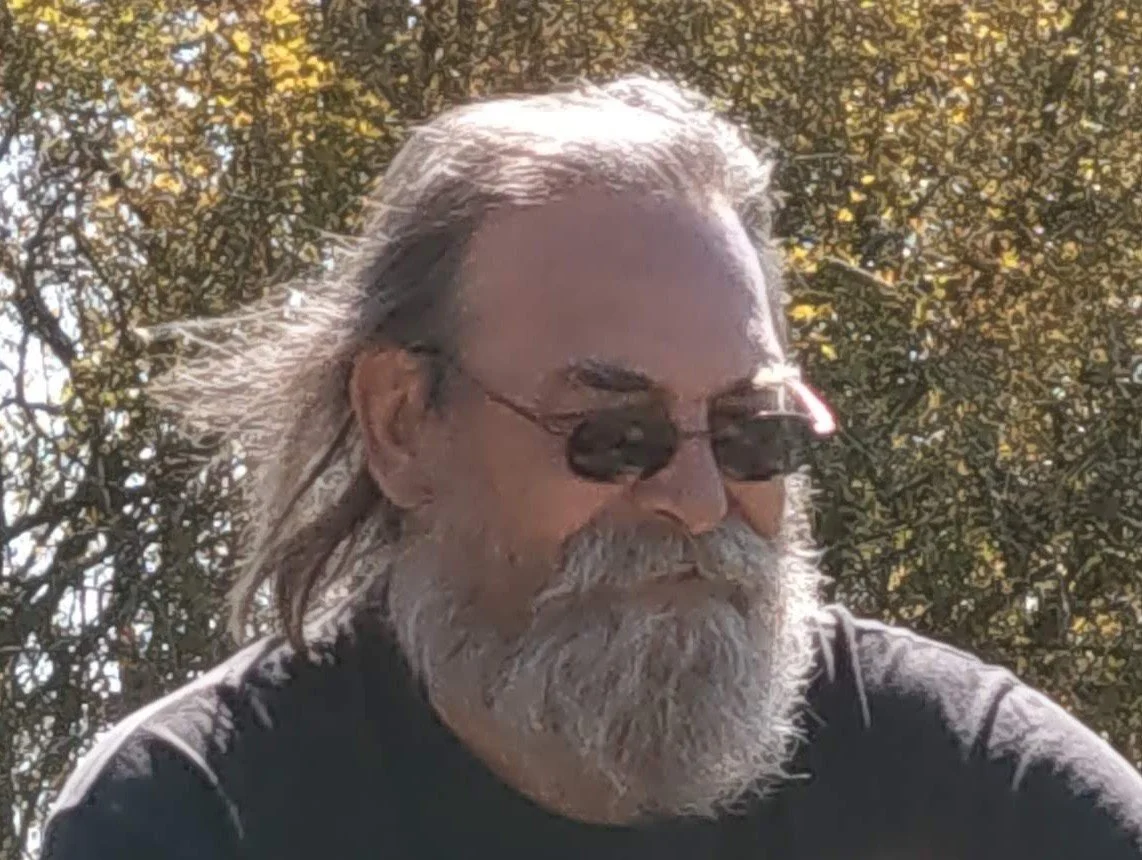 Lawrence "Larry" Burton — Cherokee Memorial Park & Funeral Home