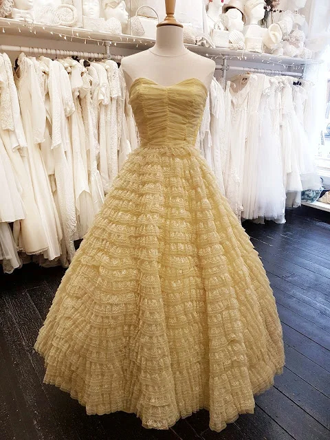 Dirty Fabulous — The Vintage American Prom Dress