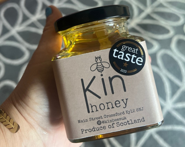 Award Winning Honey - Kin Bees - Beekeeping Experience - hive sponsorship