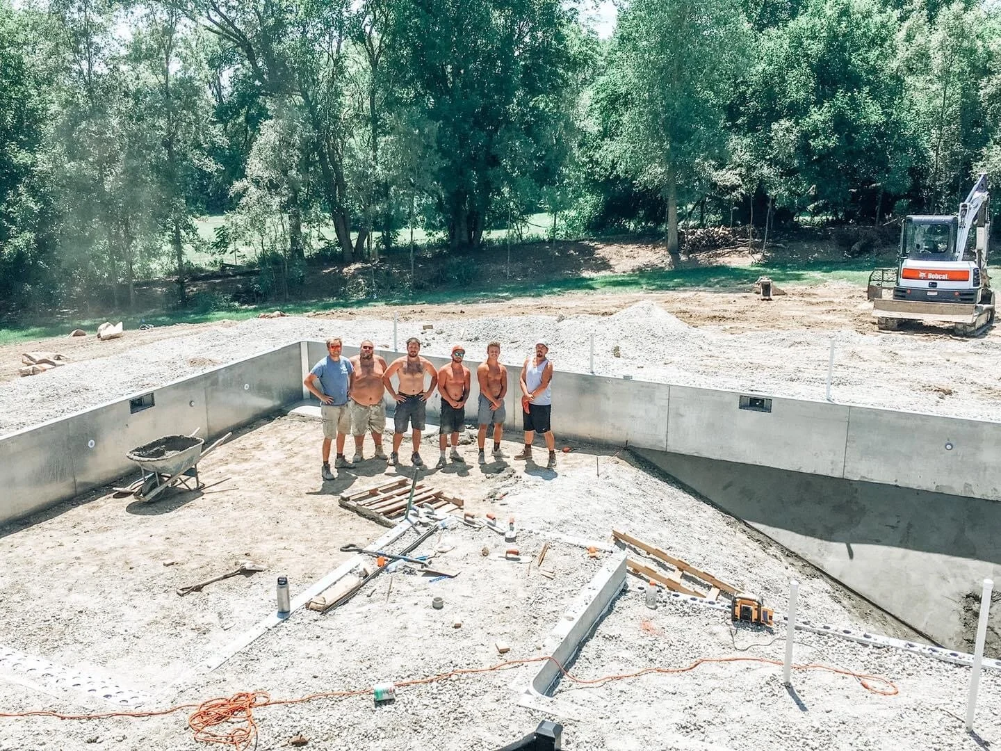 ABOUT US — Relax Pools