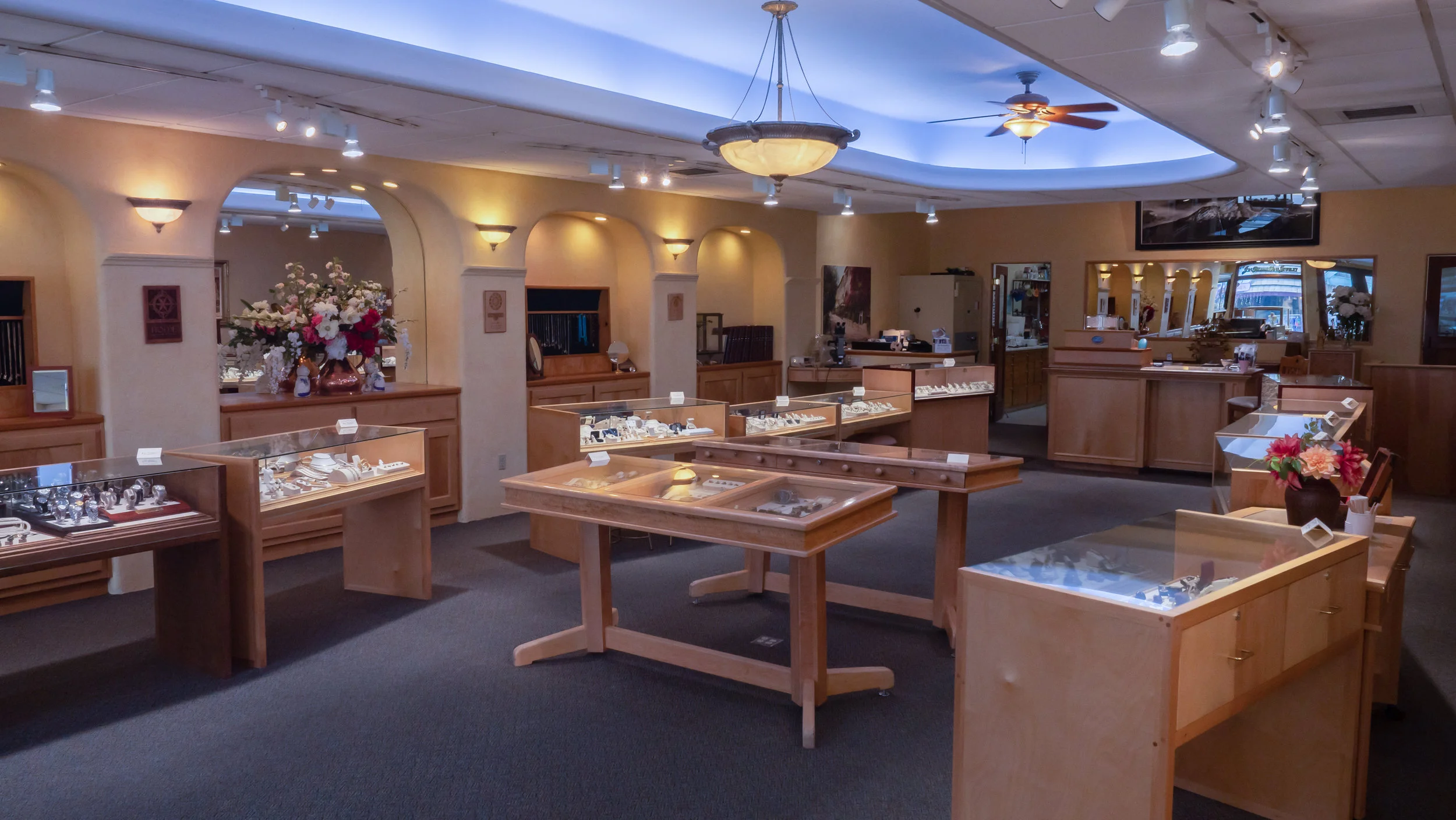 Jon Thomas Fine Jewelry